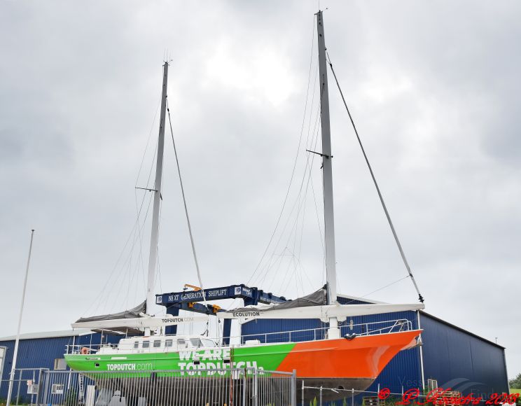 ECOLUTION, Passenger ship - Details and current position - MMSI ...