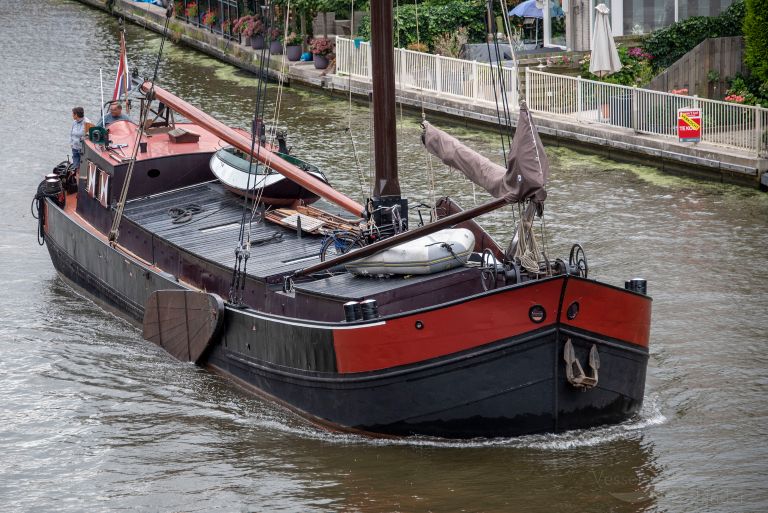 WELVAART, Pleasure craft - Details and current position - MMSI ...