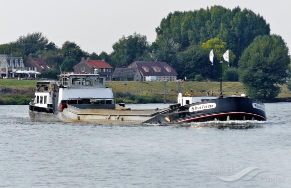 SHALOM, Cargo ship - Details and current position - MMSI 244810551 ...