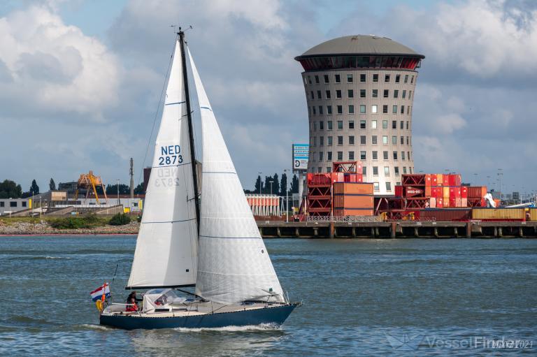 INVISIBLE TOUCH, Sailing vessel - Details and current position - MMSI ...