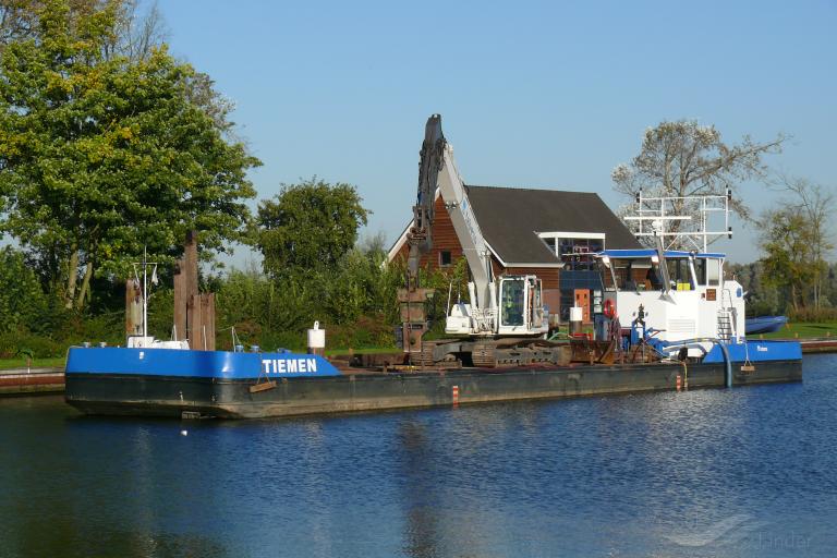 TIEMEN, Cargo ship - Details and current position - MMSI 244850299 ...