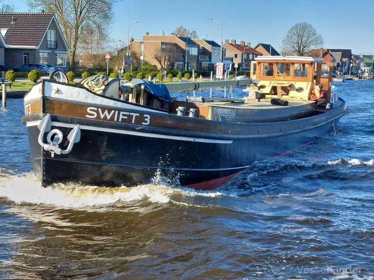 SWIFT 3, Cargo ship - Details and current position - MMSI 244860986 ...