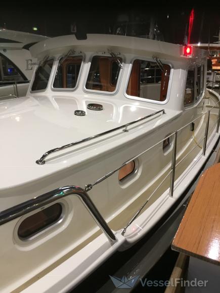 DELOS, Pleasure craft - Details and current position - MMSI 245292000 ...