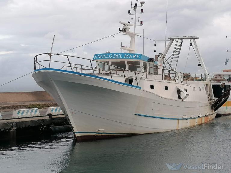 ANGELO DEL MARE, Fishing vessel - Details and current position - MMSI ...