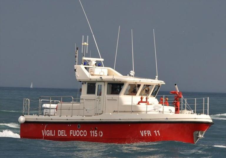 VF R11, Law enforcment - Details and current position - MMSI 247181200 ...