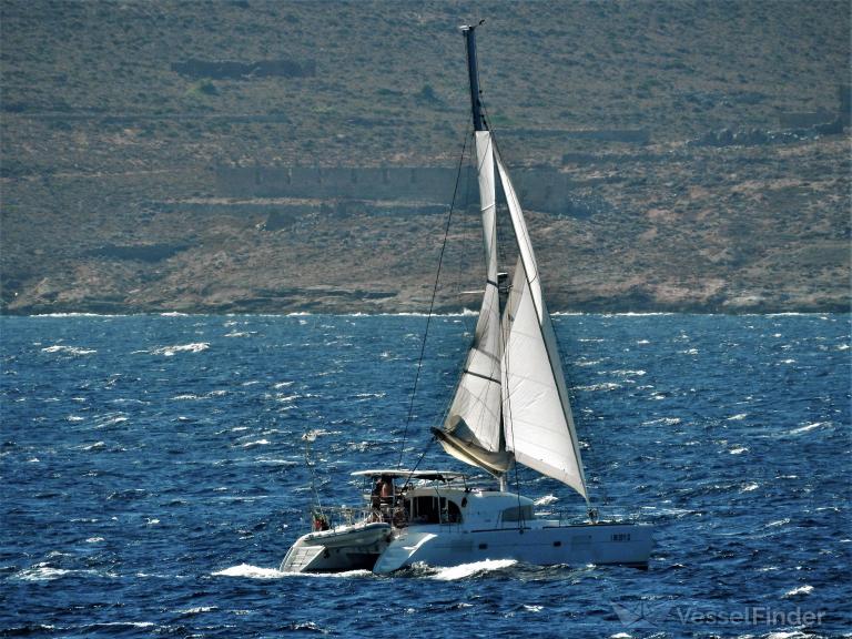 BALETA, Sailing vessel - Details and current position - MMSI 247209950 ...