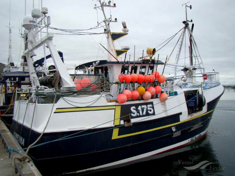 SOWENNA, Fishing vessel - Details and current position - MMSI 250001718 ...