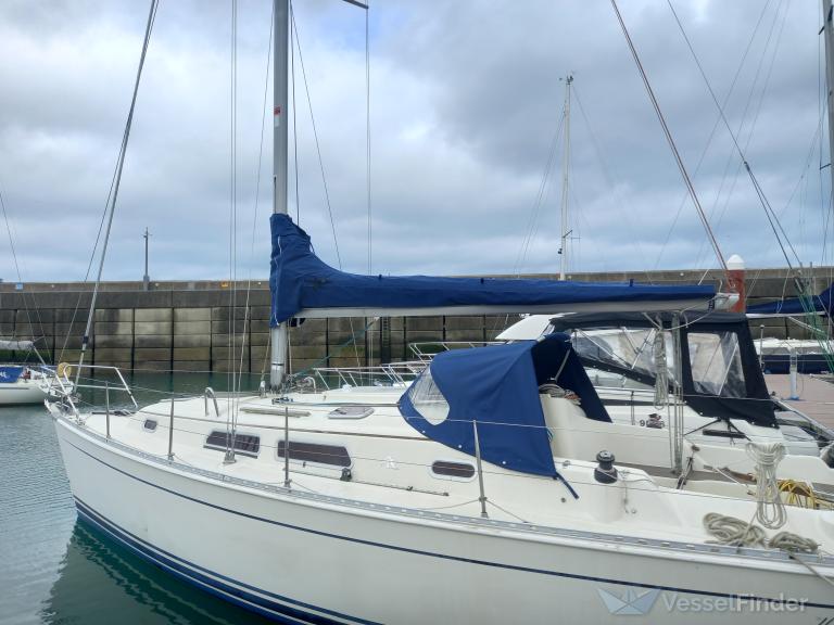 MOONSTONE, Pleasure craft - Details and current position - MMSI ...