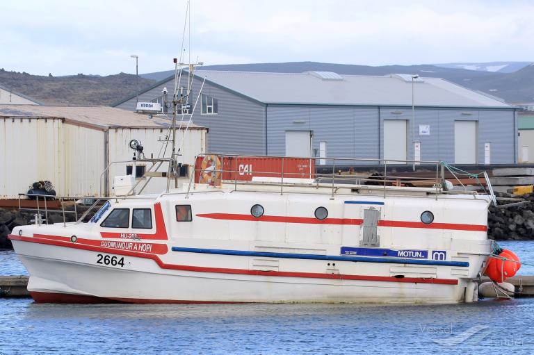 ARNEY, Fishing vessel - Details and current position - MMSI 251763110 ...