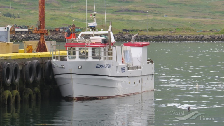 EDDA 1888, Fishing vessel - Details and current position - MMSI ...