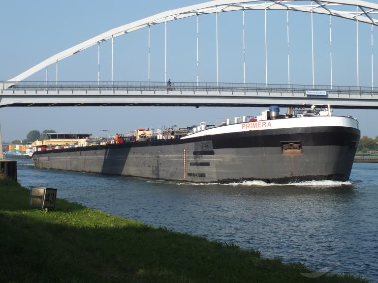 PRIMERA, Tanker - Details and current position - ENI 02326537, MMSI ...