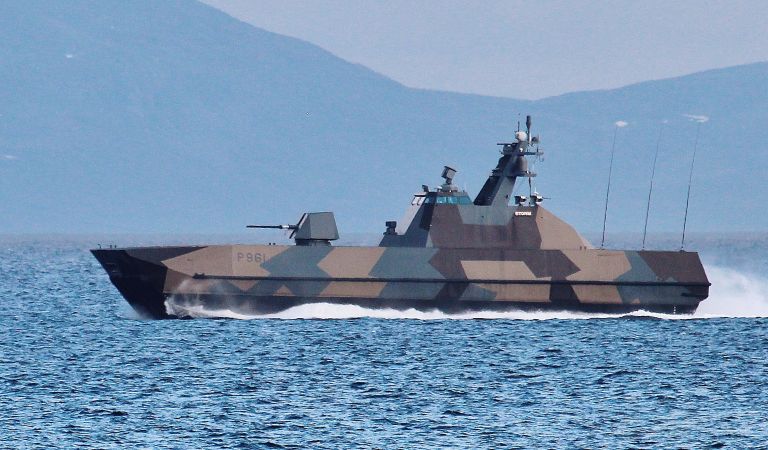 KNM STORM, Unknown - Details and current position - MMSI 257012000 ...