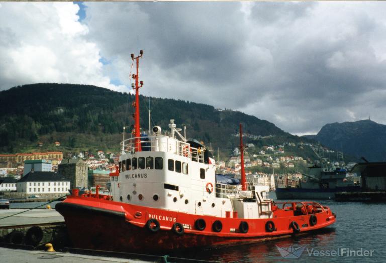 VULCANUS, Tug - Details and current position - IMO 5384085 - VesselFinder