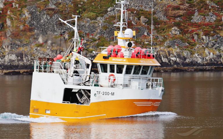 BERGSUND, Fishing vessel - Details and current position - MMSI ...