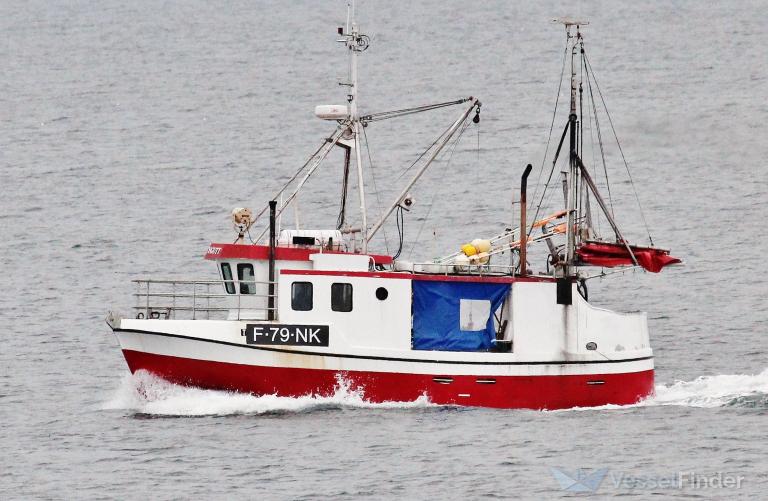 HAVBRIS, Fishing vessel - Details and current position - MMSI 257172820 ...