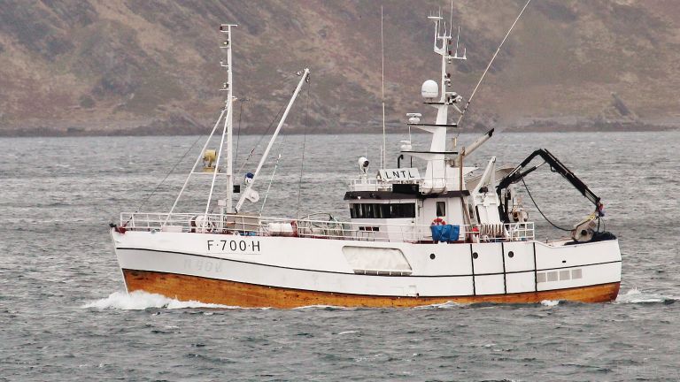 JSF SENIOR, Fishing vessel - Details and current position - MMSI 257541500 - VesselFinder
