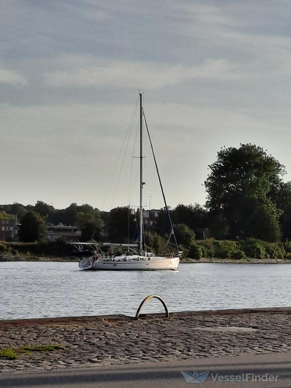 OFF COURSE, Sailing vessel - Details and current position - MMSI ...