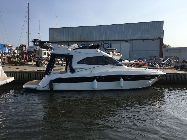 WARIANT B, Sailing vessel - Details and current position - MMSI 261070770 - VesselFinder