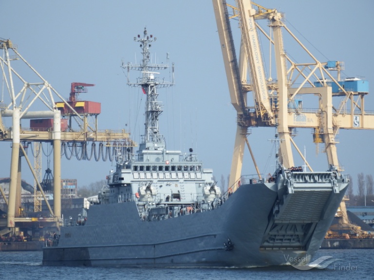 ORP KRAKOW, Military ops - Details and current position - MMSI ...