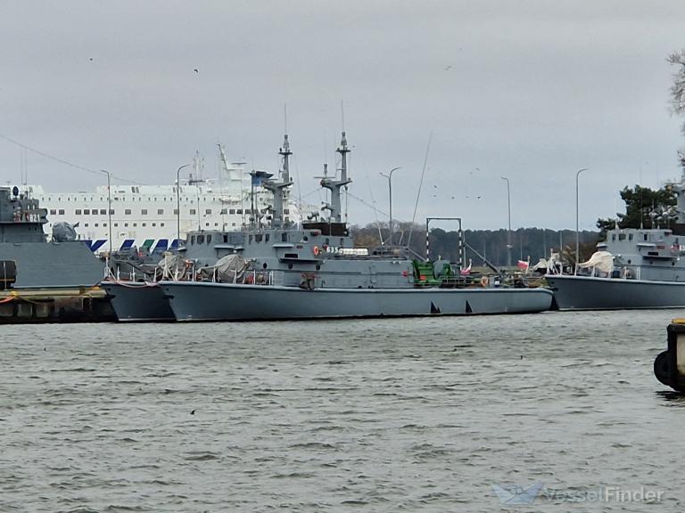 POL WARSHIP 635, Military ops - Details and current position - MMSI ...