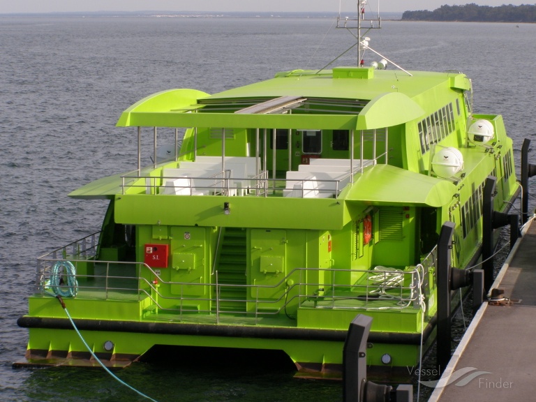 ROAZ CORVINEIRO, Unknown - Details and current position - MMSI ...