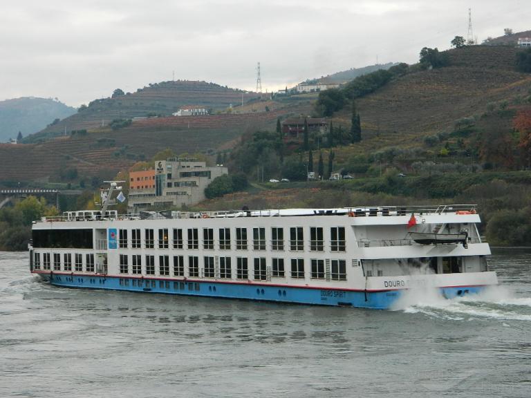 DOURO SPIRIT, Unknown - Details and current position - MMSI 263751740 ...