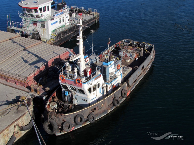 CENTAUR 2, Tug - Details and current position - MMSI 264162162 ...