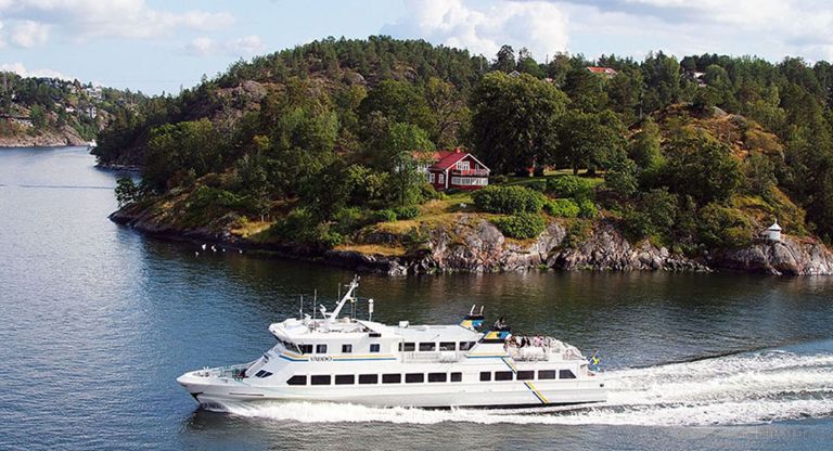 VADDO, Passenger ship - Details and current position - MMSI 265520420 ...