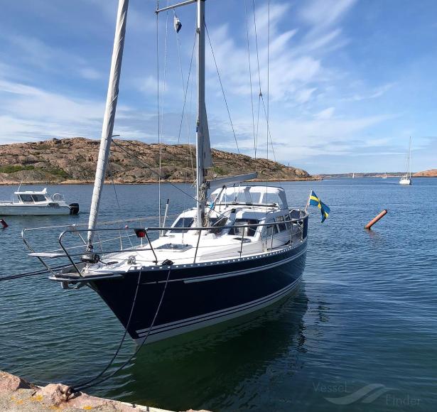 MARELD, Sailing vessel - Details and current position - MMSI 265537460 ...