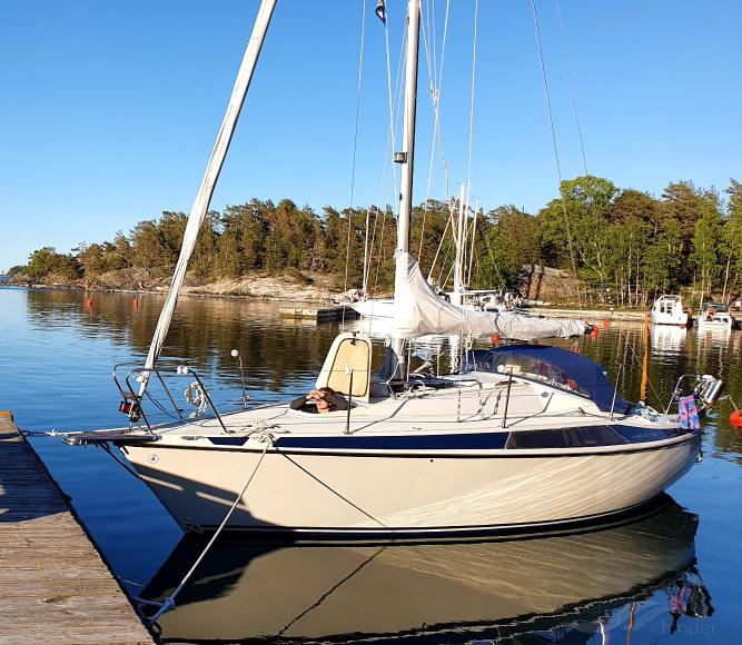 EVA, Pleasure craft - Details and current position - MMSI 265544260 ...