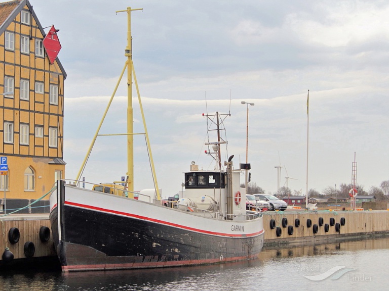 EMMA, Passenger ship - Details and current position - MMSI 265648330 ...