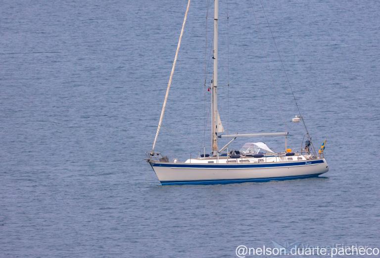 SEFIR, Pleasure craft - Details and current position - MMSI 265660560 ...