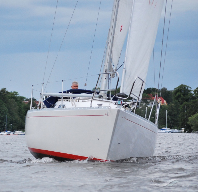 NINA - OMEGA 34, Sailing vessel - Details and current position - MMSI ...