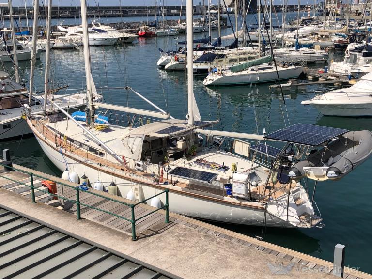 SY KERPA, Sailing vessel - Details and current position - MMSI ...