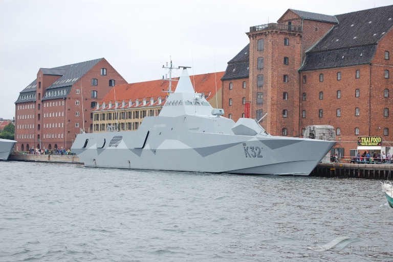 SWEDISH WARSHIP K32, Military ops - Details and current position - MMSI ...