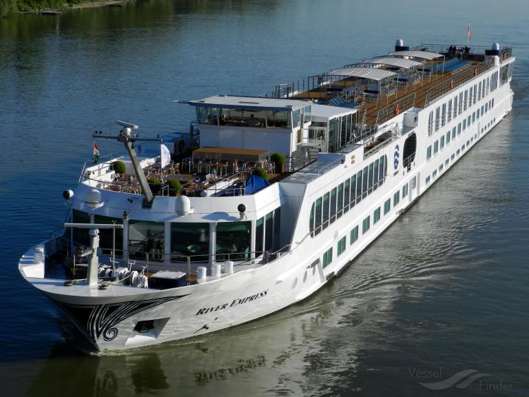 RIVER EMPRESS, WIG - Details and current position - ENI 07001746, MMSI 269057150 - VesselFinder
