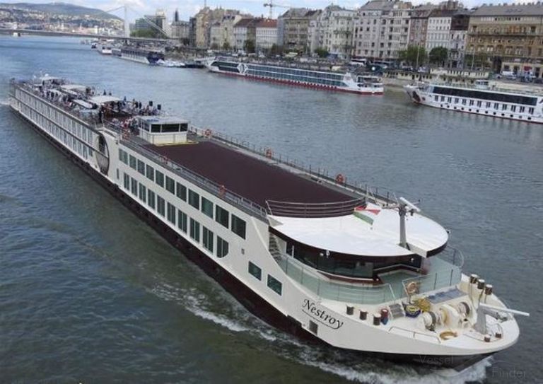 NESTROY, Passenger ship - Schiffsdaten und aktuelle Position - ENI ...