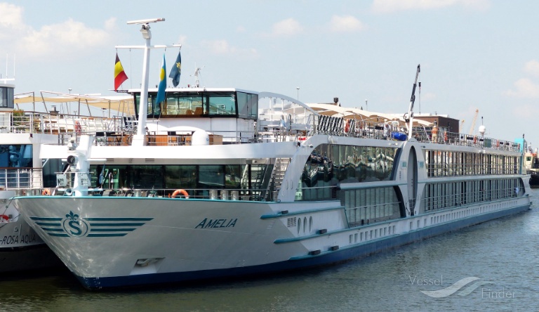 AMELIA, Passenger ship - Details and current position - ENI 07001948 ...