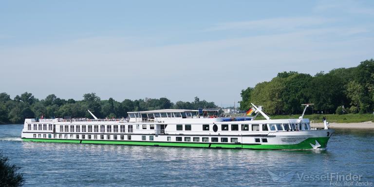 AMETHYST CLASSIC, Passenger ship - Details and current position - ENI ...