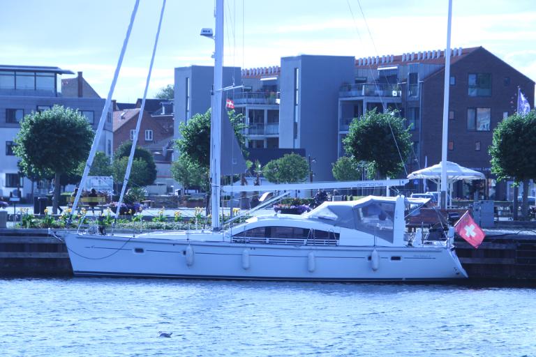 ASHONA, Sailing vessel - Details and current position - MMSI 269107620 ...