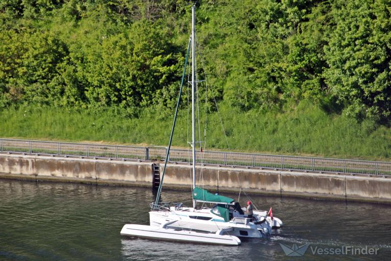 VOLANS, Sailing vessel - Details and current position - MMSI 269116740 ...