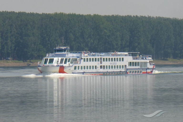 FIDELIO, Passenger ship - Details and current position - ENI 04801210 ...