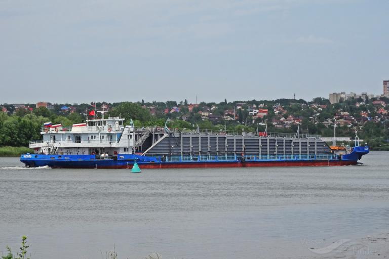 IDEL, Tanker - Details and current position - MMSI 273321820 - VesselFinder