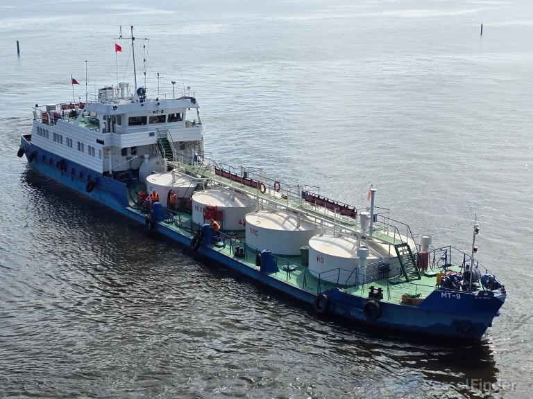MT-9, Tanker - Details and current position - MMSI 273323310 - VesselFinder