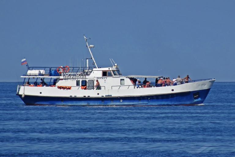 BERKUT, Passenger ship - Details and current position - MMSI 273377780 ...