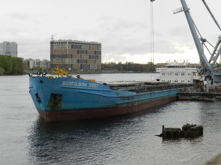 VOLGO-DON 5057, Cargo ship - Details and current position - MMSI ...