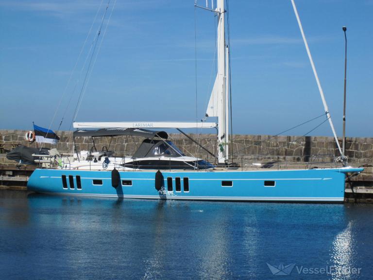 LARIMAR, Sailing vessel - Details and current position - MMSI 276014590 ...
