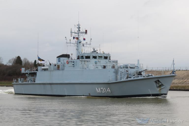 WARSHIP M314, Military ops - Details and current position - MMSI ...