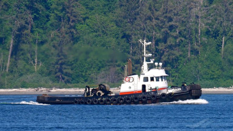 HERCULES, Tug - Details and current position - MMSI 303442000 ...
