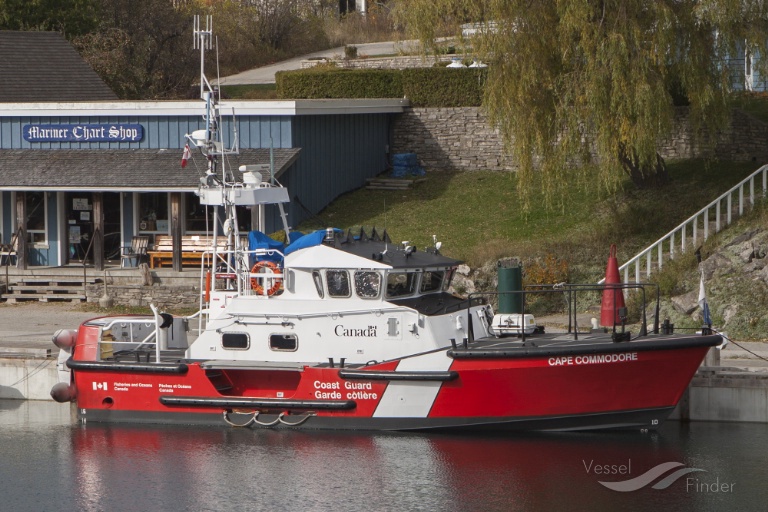 CAPE COMMODORE, SAR - Details and current position - MMSI 316005376 ...